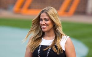 Meredith Marakovits salary, net worth, married, divorce, boy friend ...