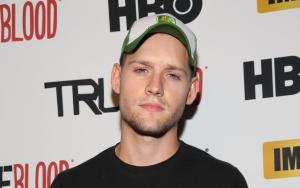 Luke Kleintank biography, parenthood, net worth, Gossip Girl, interview ...