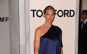 Kelly Lynch biography, married, husband, mitch glazer, net worth