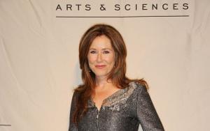 Mary Mcdonnell net worth, married, husband, children, movies and tv shows