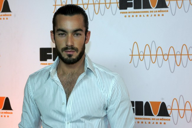 Aaron Diaz